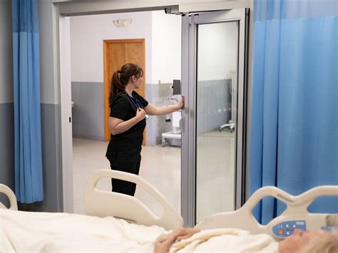 Procare™ 8500 Manualautomatic Telescoping Icu Door Icu Wide Opening