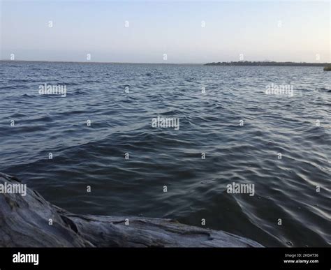 A Photo That Appears To Make The Water Seem Frozen Turned To Glass Stock Photo Alamy