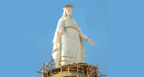 To Coincide With Holy Virgins Fast Our Lady Of Assiut Blesses Her