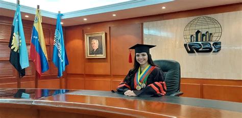 La Dra Diana Belloso Montiel Es Designada Como Rectora De Urbe Notizulia