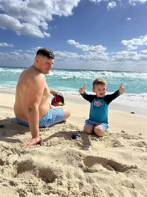 Chubbies Classic Lined Swim Trunk 7in Mens Clothing