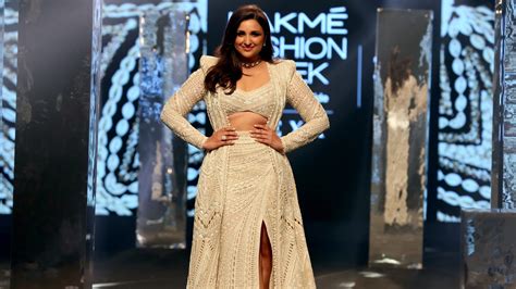 Lakme Fashion Week Fdci Unveils Schedule For Upcoming Five Day Delhi