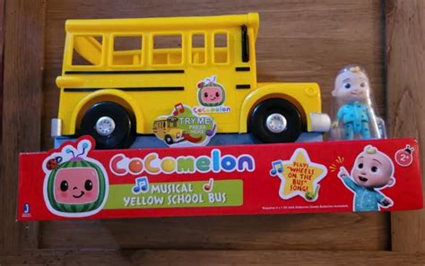 Cocomelon Musical Yellow School Bus Canzone Wheels On The Bus