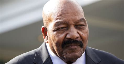 All Time Nfl Great Running Back Social Activist Jim Brown Dead At 87