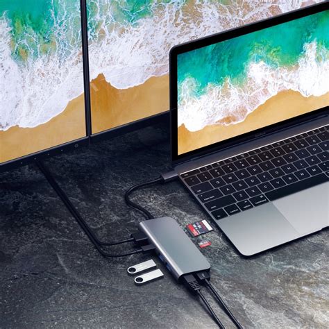SATECHI – USB-C Multimedia HUB - asztroszürke - iSTYLE