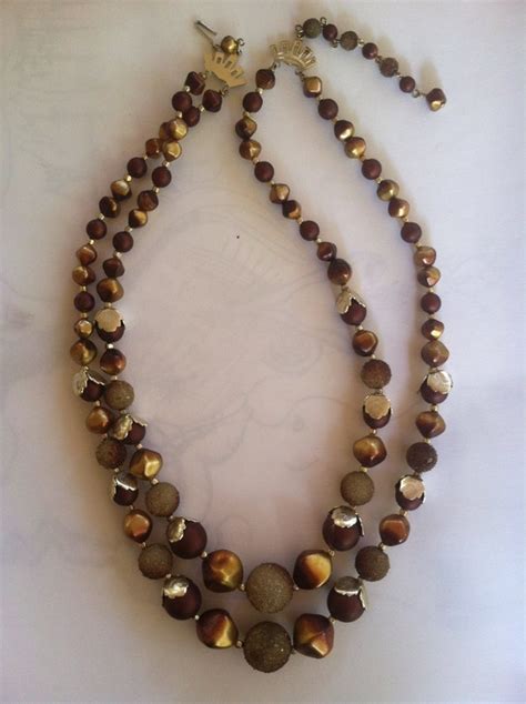 Vintage Brown 50s Gem