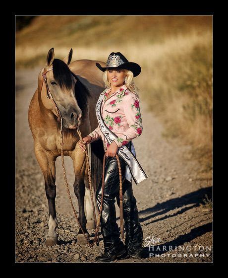 Foto Cowgirl Cowgirl And Horse Horse Love Cowgirl Style Country