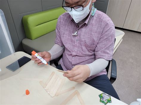 가정의 달 가족사진 액자만들기 사진첩 제천시 장애청소년직업적응훈련시설
