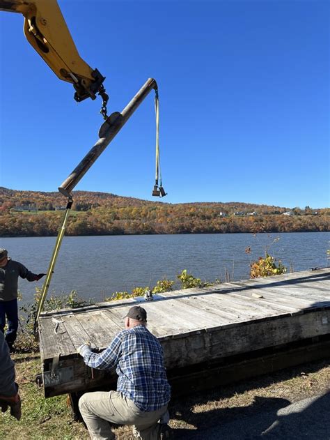 Boat Club Rigging Setup For Docks In Out R Rigging