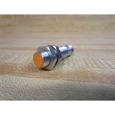 Ifm Efector Ifb3004bapkgus 104 Inductive Sensor Ifs206 New No Box