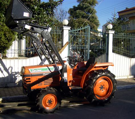 Tractor Kubota Tractor Kubota L1 255 Sunshine 4wd With Front Loader