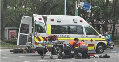 台北小黃違規左轉！檔車閃避不及猛撞 女騎士命危送醫仍不治 社會 Ctwant
