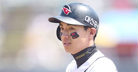 Kt 이대형 역대 53번째 1200안타 달성