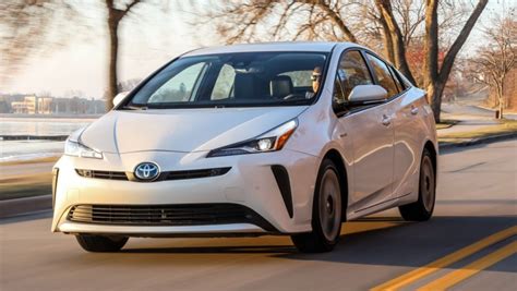 Carro Híbrido O Que é Como Funciona E Quais São As Suas Vantagens