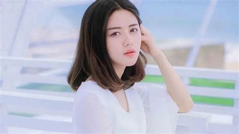 喜欢你的女人，试探你的5大表现，男人别不懂