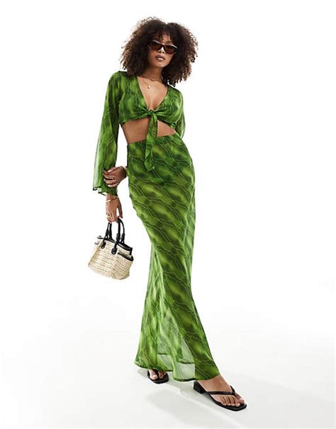Wednesdays Girl Warp Print Midaxi Beach Skirt In Green Asos