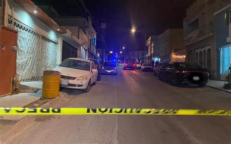 Hombre muere en su vehículo tras ataque a balazos en Santa Catarina Telediario México