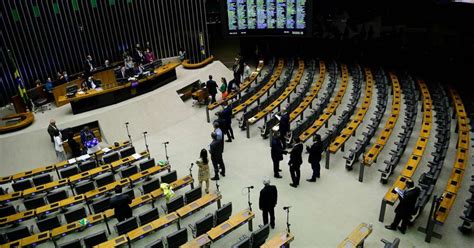 PEC da Transição veja como votaram os deputados