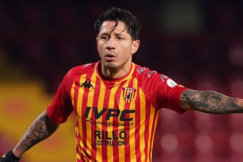 Gianluca Lapadula Fue Convocado Por Benevento Para Duelo Eliminatorio