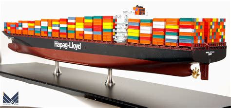 レベル 1700 大型コンテナ船「オオサカエクスプレス」完成品 Revell Container Ship 艦船模型完成品 模型工房m