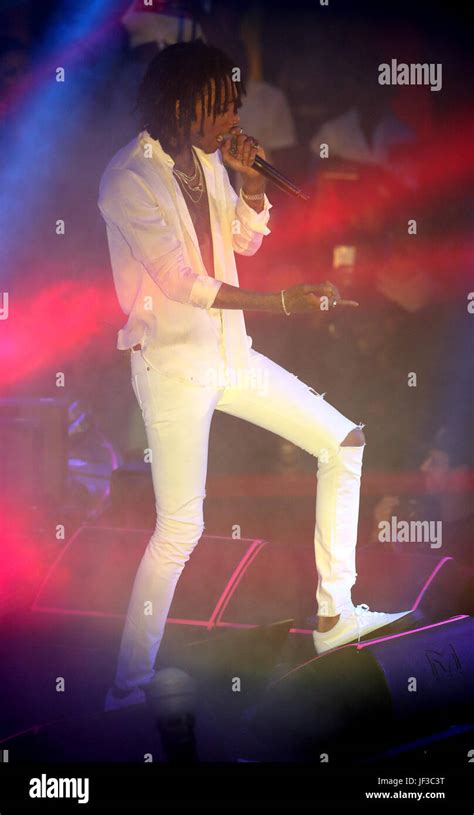 Wiz Khalifa Makes His Drais Live Debut At Drais Nightclub Las Vegas