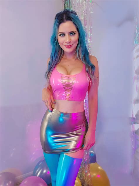 Elisa Dream Photos