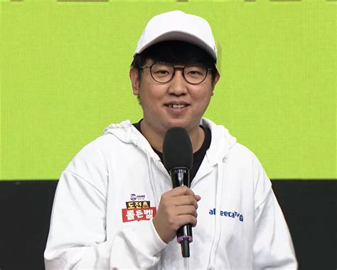 오늘 얼굴 컨디션 최상의 김동하 숲soop 에펨코리아