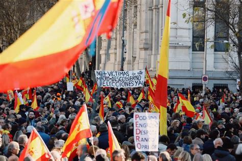 Las Mejores Imágenes De La Manifestación Contra Sánchez En Madrid