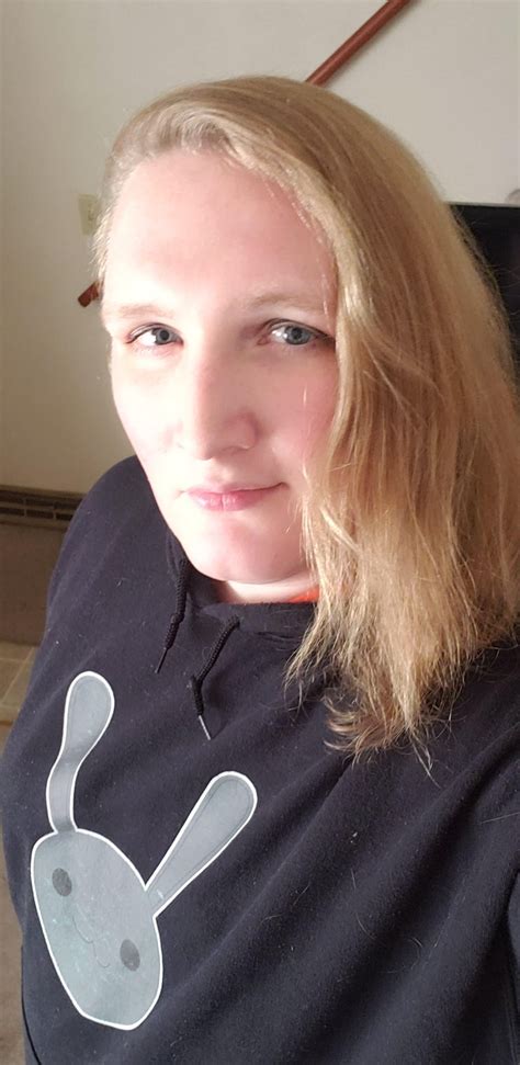 26 Mtf Quit My Job Today And Wore Makeup For The First Time At Work