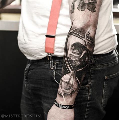 Skulls And Hourglass