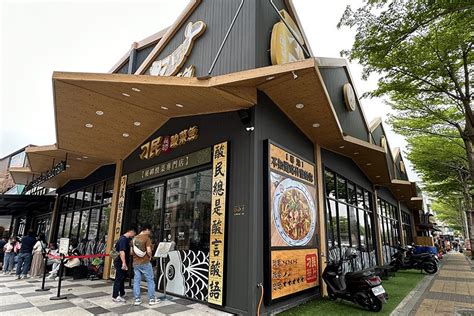 刁民酸菜魚公益店，爆酸爽感的排隊美食｜內含菜單｜公益路美食