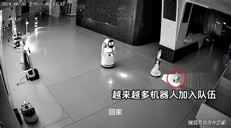 Video Sốc Robot Nổi Loạn Lao Vào Tấn Công Kỹ Sư Vận Hành để đòi Tự Do