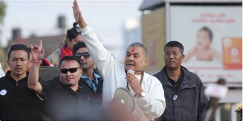 तीनकुनेमा दुर्गा प्रसाईको कार्यक्रम गर्न अनुमति छैन जब्बरजस्ती गरिए