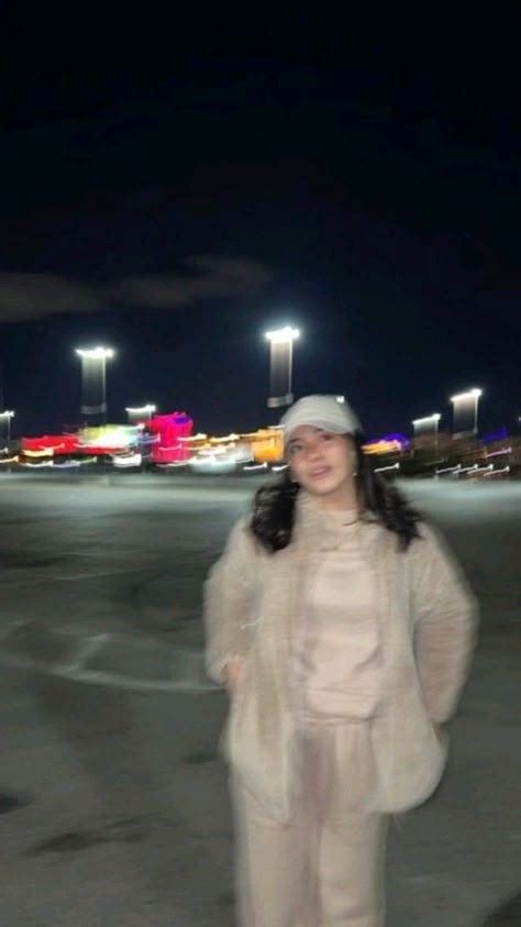 Pin By Joe Vener On Bini Cute Backgrounds For Iphone Aesthetic Editing Apps Divine Feminine