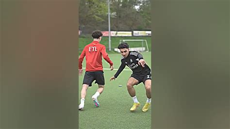 لاعب منتخب شباب العراق يوسف امين Football ب تدريبات خاصه يستعد لكاس
