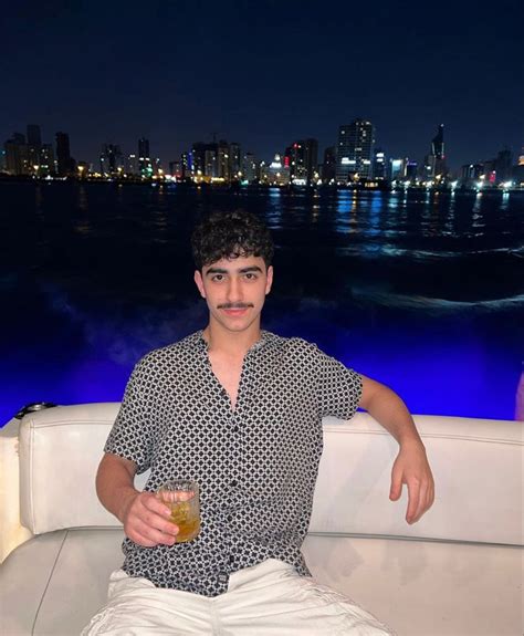 Kuwaiti Men Arab Men Fashion Cute Guys Men