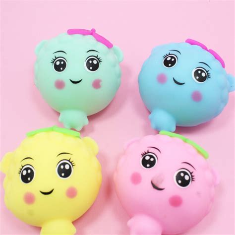 Orbis Squishy Frutilla Bossa Nova