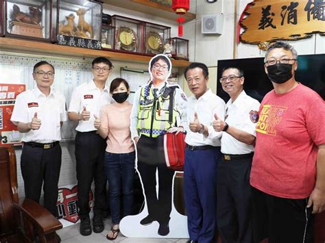 嘉義女突暈倒ohca被救回 重獲新生感謝救護人員「是我的英雄」 生活 中時