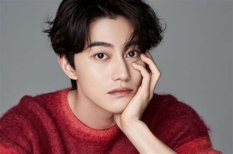 Kwak Dong Yeon Has Been Cast To Lead A New TVING Drama GWU