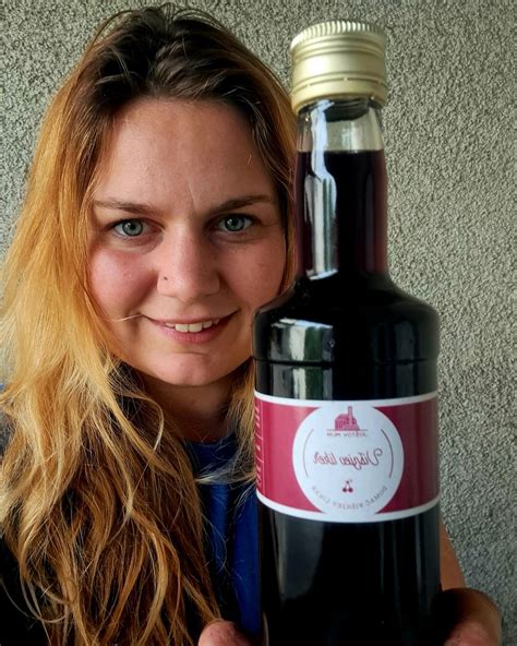 Višnje Nika Nam Je Poslala Svoje Muffine Polnjene Z Našo ViŠnjevo