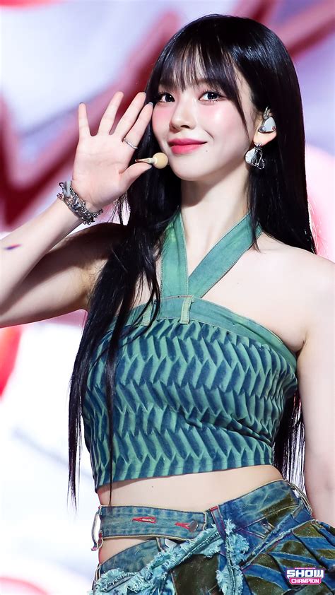 1분으로 모아보는 Aespa 에스파 의 🎞 Aespa Drama 에스파 다음 루프