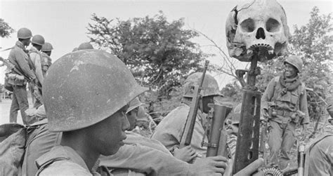 Cambodian Genocide 33 Haunting Photos From The Killing Fields