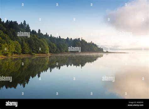 Shaori Lake Georgia Hi Res Stock Photography And Images Alamy