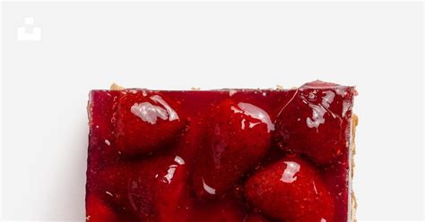 빨간색과 흰색 플라스틱 팩 사진 Unsplash의 무료 음식 이미지