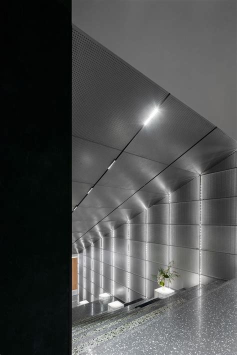 An Electronics Factory Repurposed In Chengdu Subway Interior Lighting