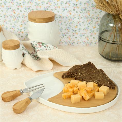 Тарелка с ножом и вилкой Albero Белый купить по цене от руб.