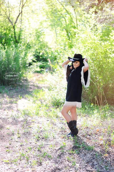 Emily Albuquerque Senior Photographer Bethany Dawn Photography