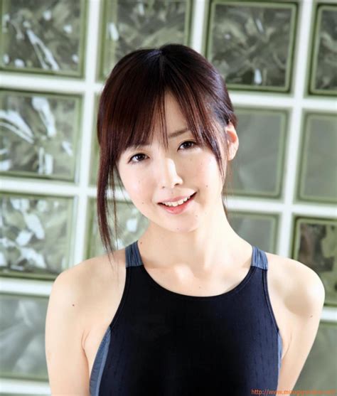 S級美少女・あやめ美桜 大人な競泳水着画像「17枚」 美女の集い