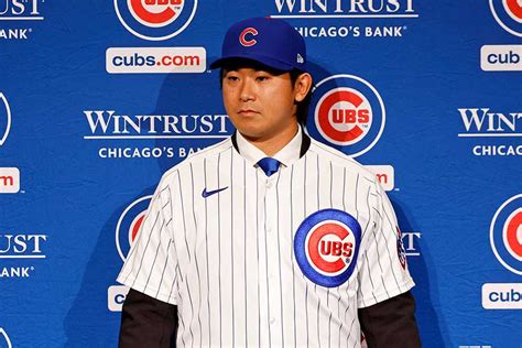 今永昇太は「髪型がカッコ良すぎだ」 会見場爆笑、隣にいたカブス本部長が帽子を被せなかった理由 The Answer