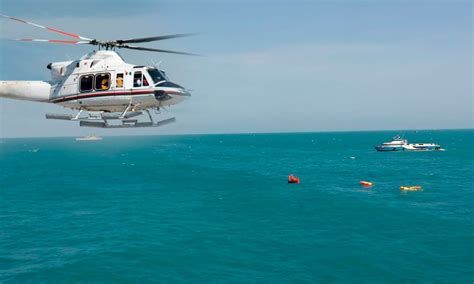 Hallan Cuerpos De Pilotos Del Helicóptero Siniestrado En El Golfo De México